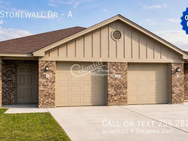 3 Br, 2 bath, Single Family 3330 Stonewall Dr