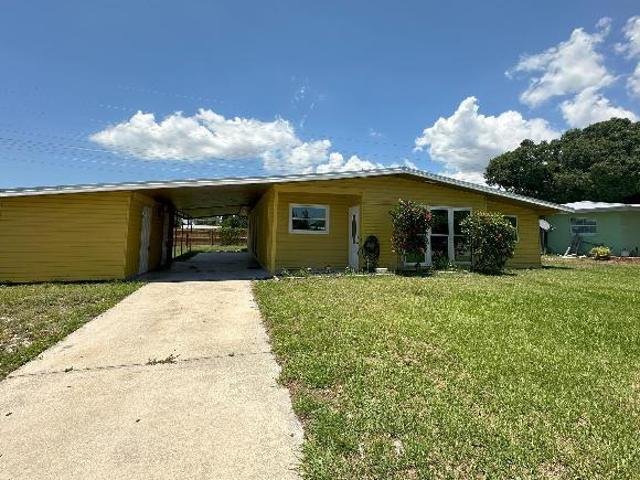 3 Br, 2 bath, Single Family 3335 Dudley Street