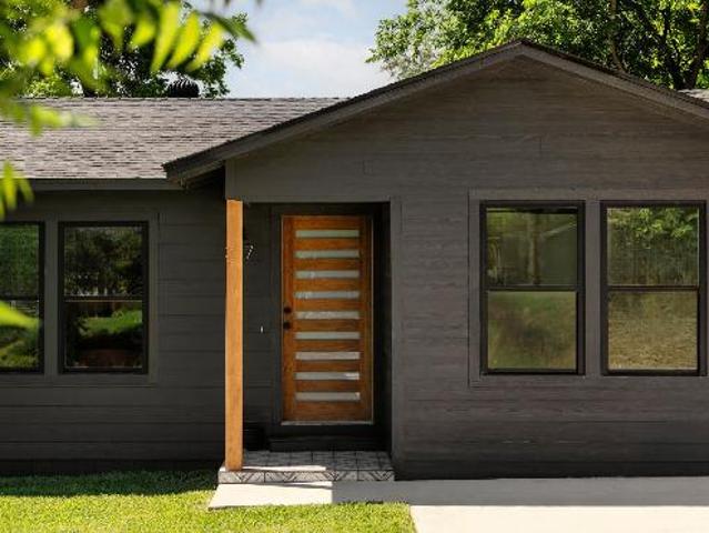 3 Br, 2 bath, Single Family 337 W Merriweather St