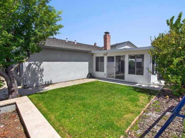 3 Br, 2 bath, Single Family 33665 Bardolph Cir