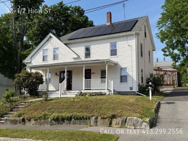 3 Br, 2 bath, Single Family 33 1/2 High St
