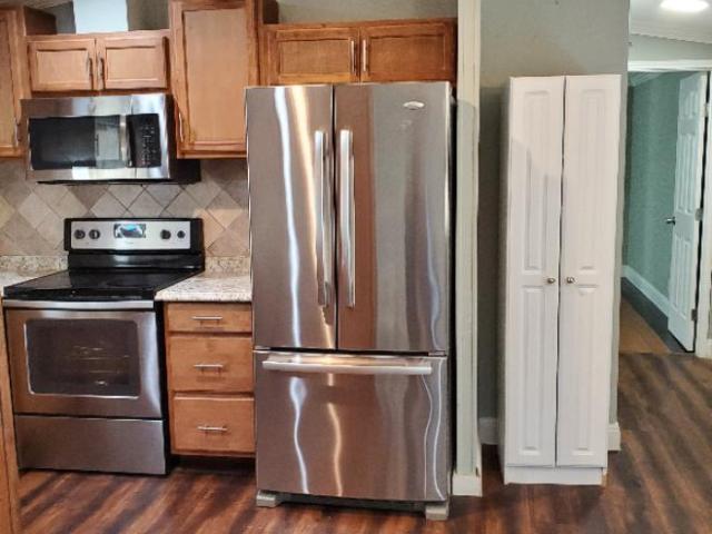 3 Br, 2 bath, Single Family 3 Chisholm Trl