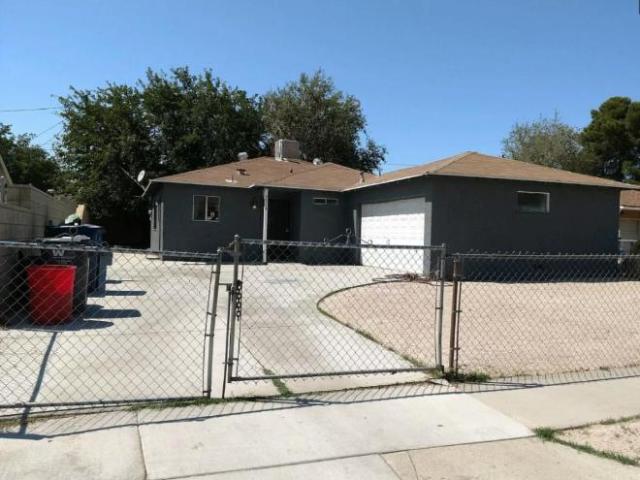 3 Br, 2 bath, Single Family 44229 3rd St E