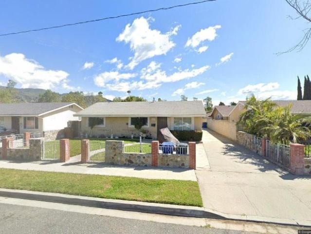 3 Br, 2 bath, Single Family 442 B St