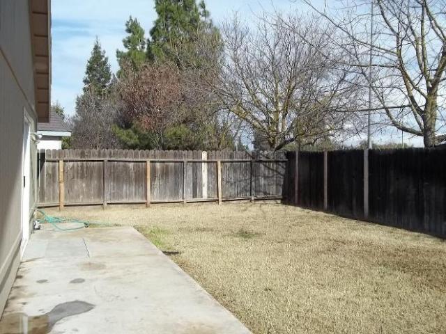 3 Br, 2 bath, Single Family 4436 N Wheeler Ave