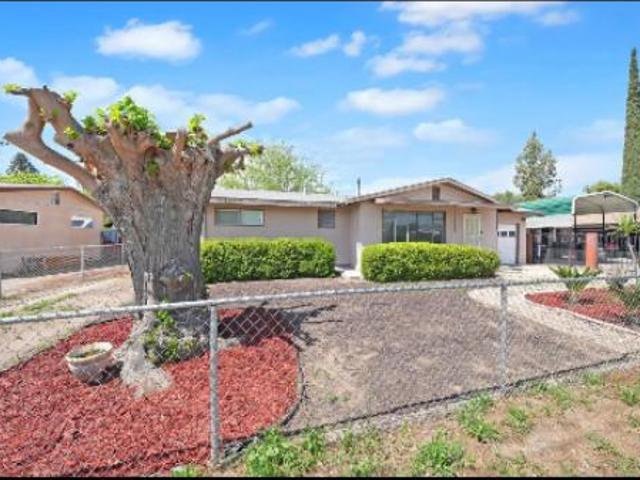 3 Br, 2 bath, Single Family 453 N Newcomb