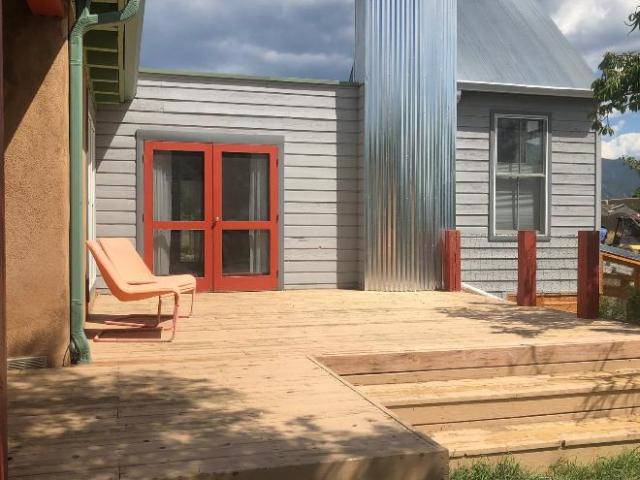 3 Br, 2 bath, Single Family 457 Hondo Seco Rd
