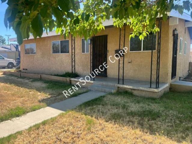 3 Br, 2 bath, Single Family 45545 Fig Ave