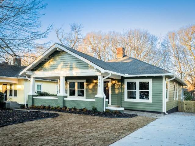 3 Br, 2 bath, Single Family 465 Hemlock Circle SE