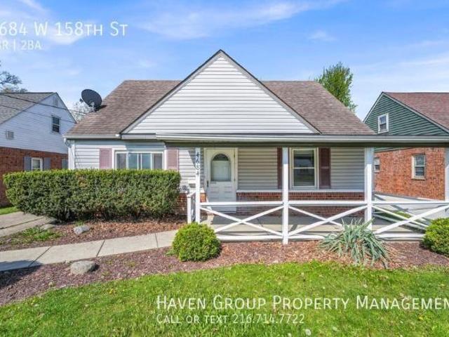 3 Br, 2 bath, Single Family 4684 W 158th St