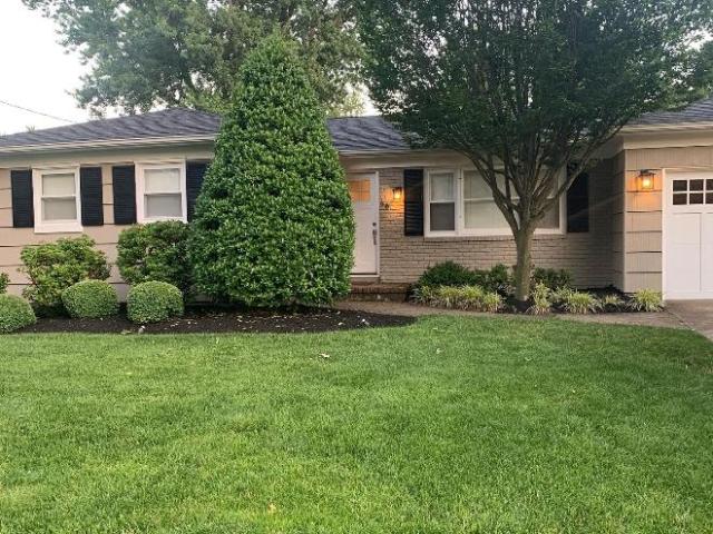 3 Br, 2 bath, Single Family 46 Asbury Ave