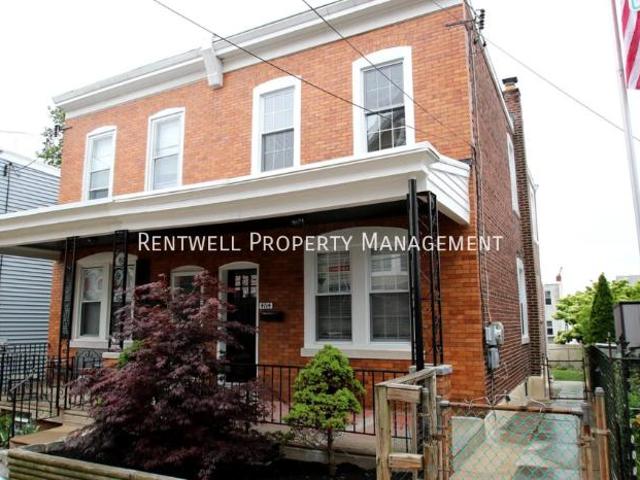 3 Br, 2 bath, Single Family 4714 Sheldon St