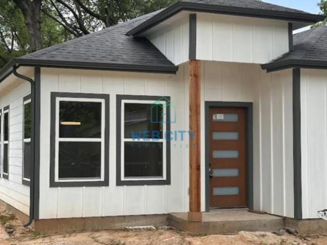 3 Br, 2 bath, Single Family 4717 Zealand St