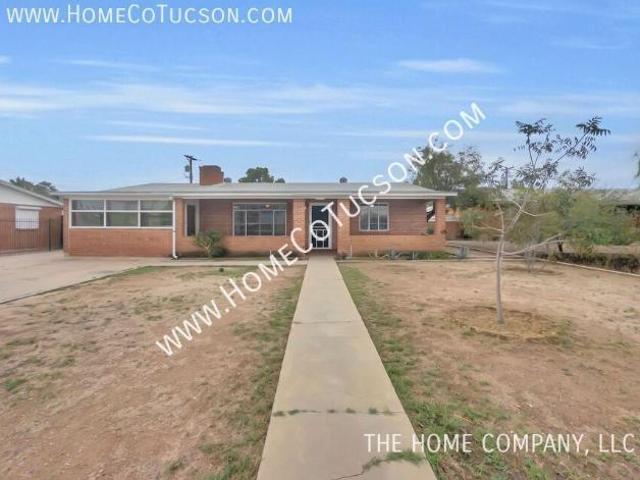 3 Br, 2 bath, Single Family 4738 E Cooper Street
