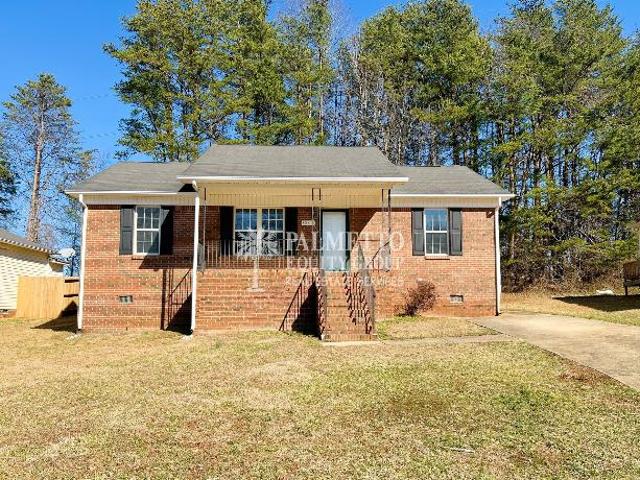 3 Br, 2 bath, Single Family 4806 Shady Pine Dr
