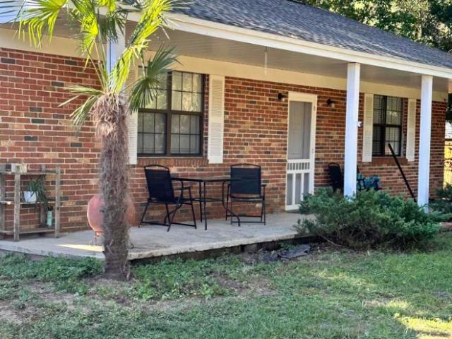 3 Br, 2 bath, Single Family 4837 Mayo Circle