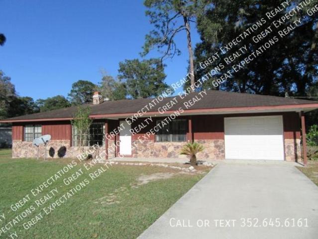 3 Br, 2 bath, Single Family 4901 Ne 22nd Ter