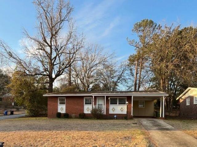 3 Br, 2 bath, Single Family 4970 Gardiner Drive