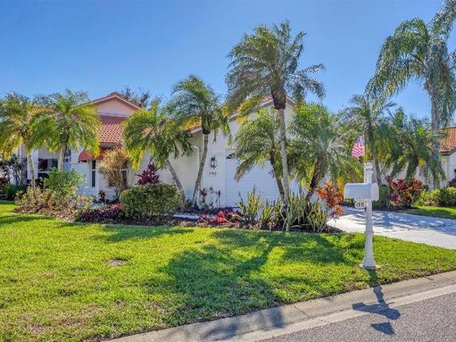 3 Br, 2 bath, Single Family 4998 Tamarack Trail