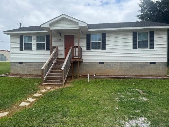 3 Br, 2 bath, Single Family 403 Brooke Ave