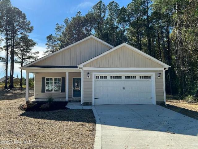 3 Br, 2 bath, Single Family 403 Creeks Edge Dr