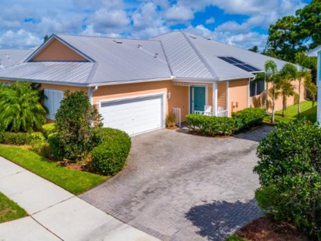 3 Br, 2 bath, Single Family 4070 Alamanda Key Dr