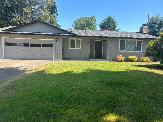 3 Br, 2 bath, Single Family 4099 Scenic Dr
