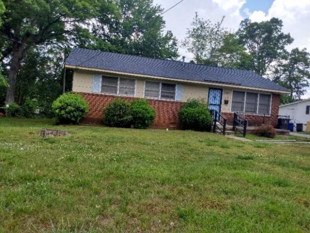 3 Br, 2 bath, Single Family 409 Hemingway St