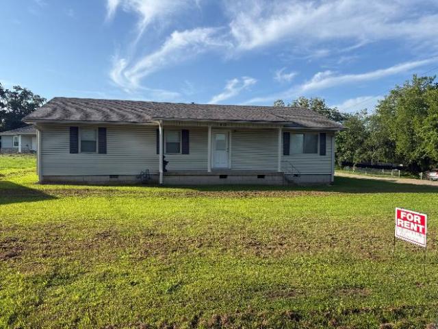 3 Br, 2 bath, Single Family 413 Carr St