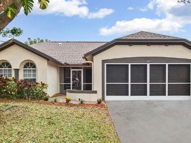 3 Br, 2 bath, Single Family 4107 11th Avenue East