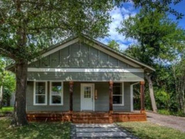 3 Br, 2 bath, Single Family 411 N Josephine St