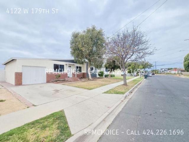 3 Br, 2 bath, Single Family 4122 W 179th St