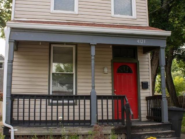 3 Br, 2 bath, Single Family 4123 Lakeman St