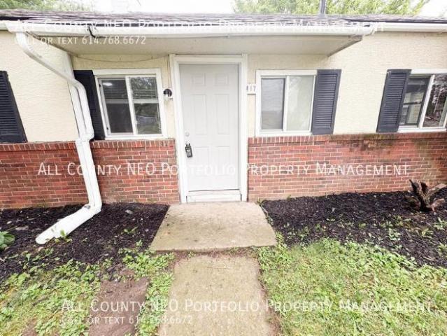 3 Br, 2 bath, Single Family 417 S Hampton Rd