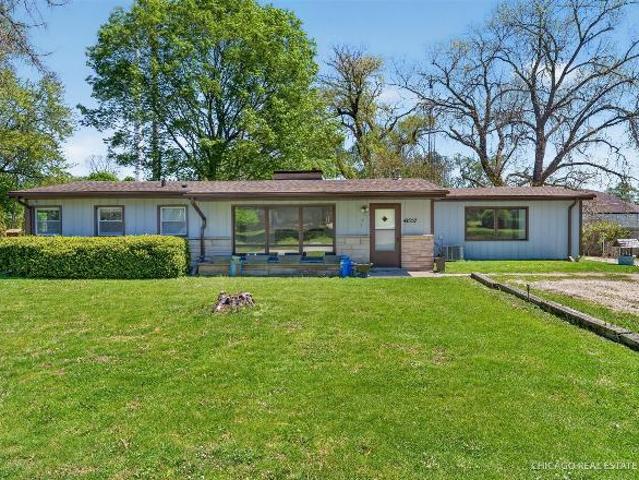 3 Br, 2 bath, Single Family 41557 N Illinois St