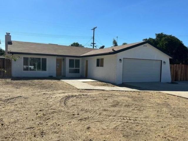 3 Br, 2 bath, Single Family 41767 Shady Ln