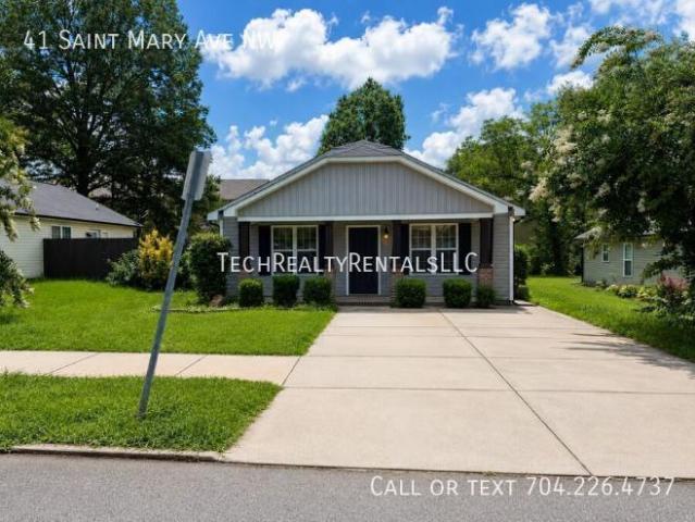 3 Br, 2 bath, Single Family 41 Saint Mary Ave