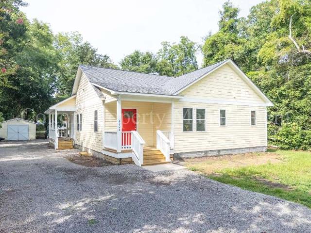 3 Br, 2 bath, Single Family 4204 Wrightsville Ave