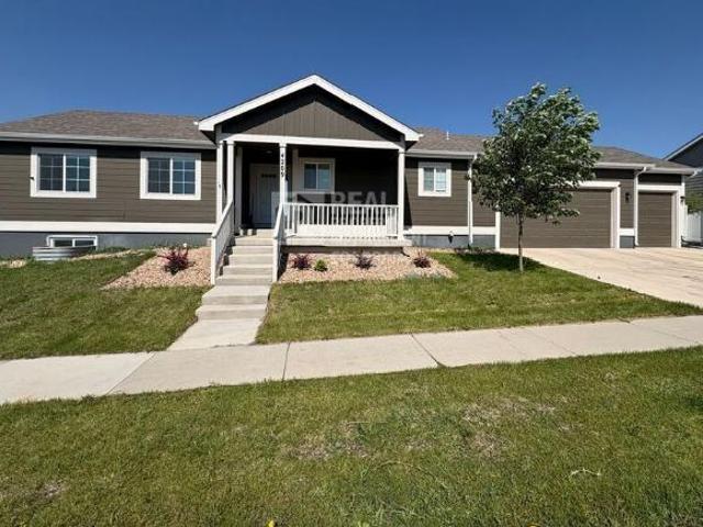 3 Br, 2 bath, Single Family 4209 Yellowbells Dr