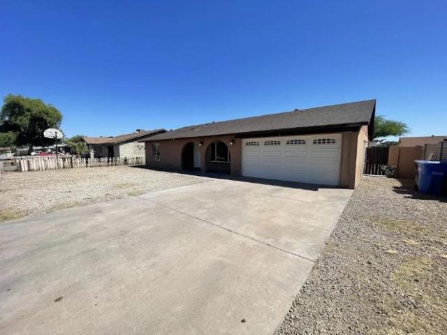 3 Br, 2 bath, Single Family 4213 W Northview Ave