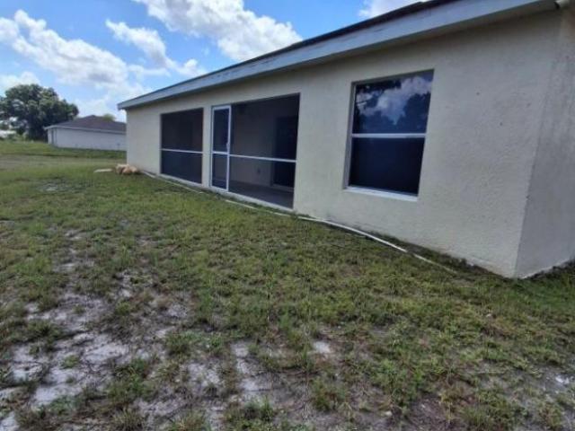 3 Br, 2 bath, Single Family 4214 22nd St