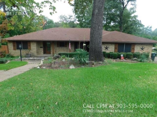 3 Br, 2 bath, Single Family 4220 Birdwell Dr
