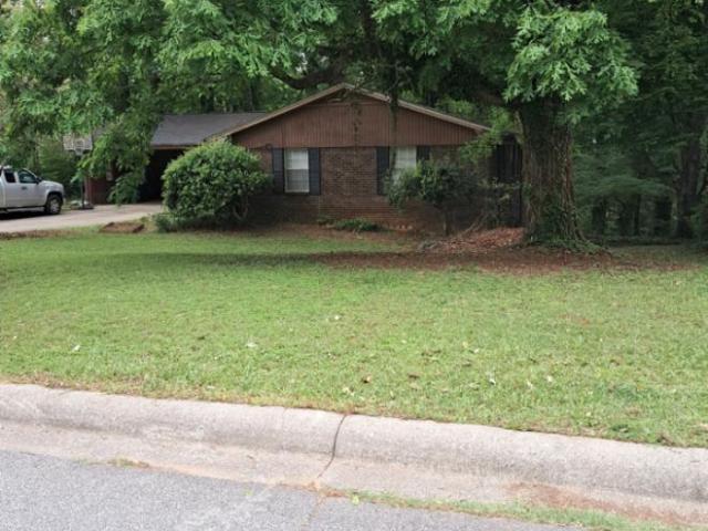 3 Br, 2 bath, Single Family 4232 Antler Trl SE