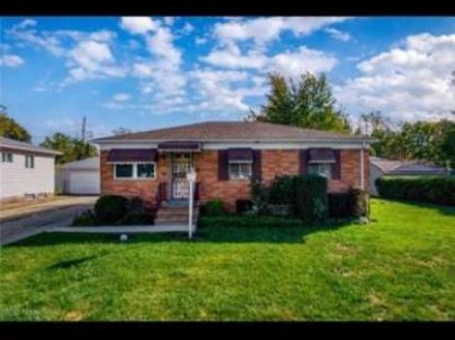 3 Br, 2 bath, Single Family 4244 E 177th