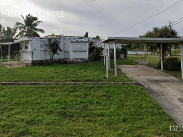 3 Br, 2 bath, Single Family 4248 Hibiscus Circle