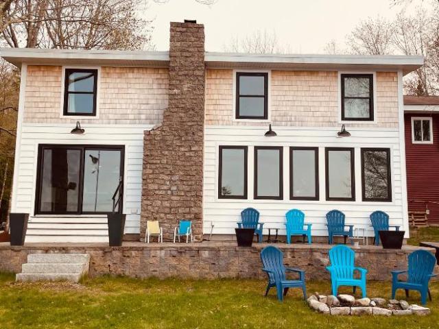 3 Br, 2 bath, Single Family 42 Plummer Dr