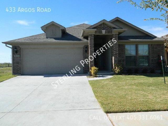 3 Br, 2 bath, Single Family 433 Argos Road