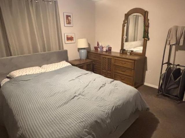 3 Br, 2 bath, Single Family 4309 Montclair Dr SE