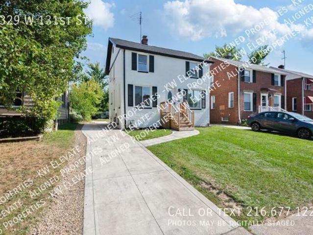 3 Br, 2 bath, Single Family 4329 W 131st St