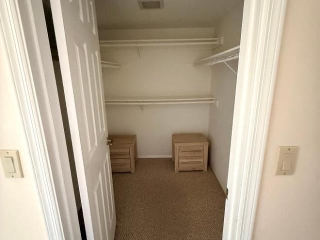 3 Br, 2 bath, Single Family 4335 W Michelle Drive
